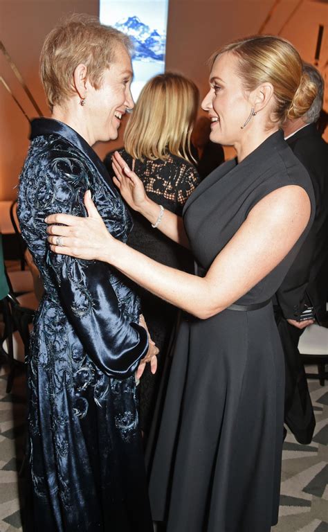 November 22 Harpers Bazaar Women Of The Year Awards 11 Kate