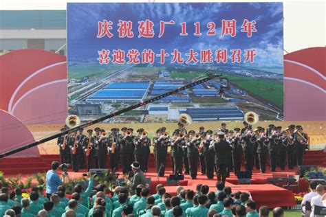 管乐团在中车集团精彩演奏石家庄高新区供水排水公司