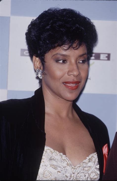 18 Times Phylicia Rashads Natural Beauty Stunned Us Photos Majic 1021