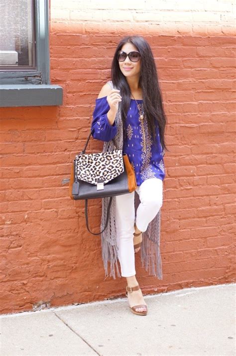 Meet Grace From Color And Grace Have Clothes Will Travel