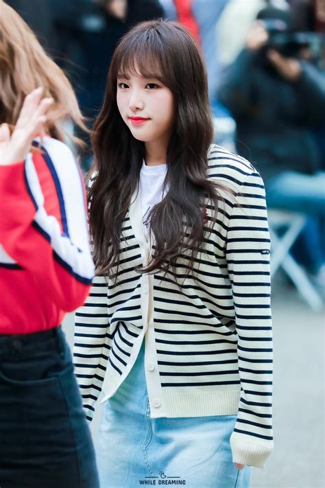 Izone Choi Ye Na Izone Choi Ye Na Produce Kpop Idol Taetae K Pop