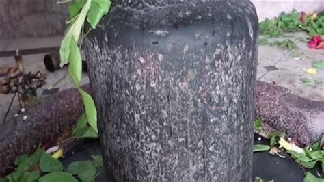 This Only Shiva Temple In India Where Vaishnav Tilak Is Applied To