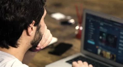 Python编程工具有哪些？ 不念博客