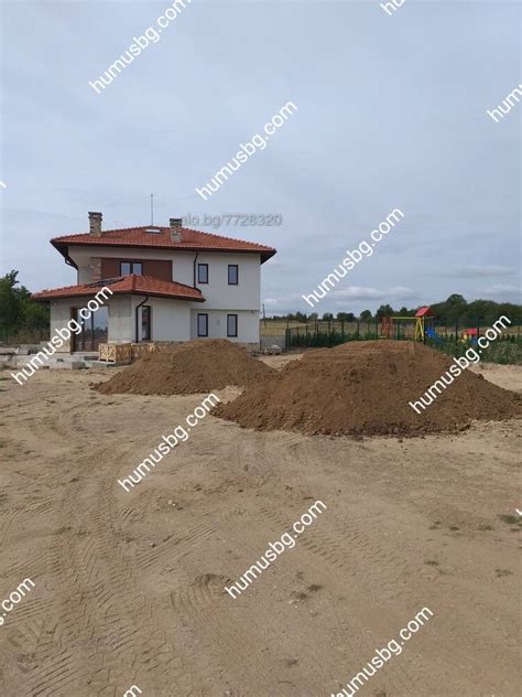 Хумус почва за градина Торове Почвени смеси Препарати София Доставка на хумус почв