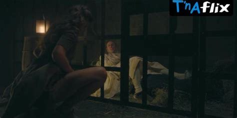 Diana Bentley Sexy Scene In Frontier