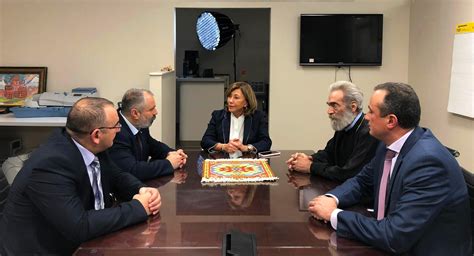 Artsakh Foreign Minister Meets With Armenia Fund Officials In Los Angeles