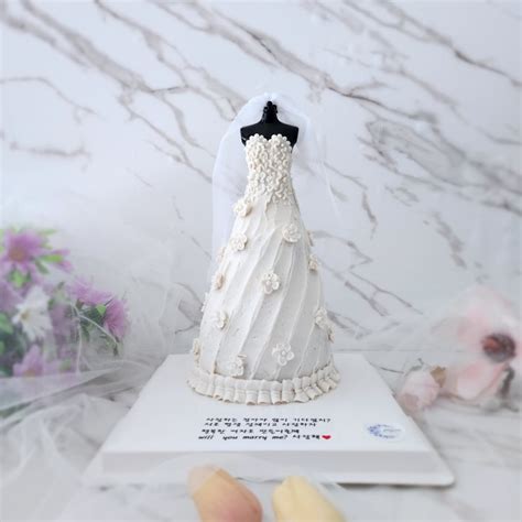감동주의♥ 서울강남송파잠실성남강동 신부 프로포즈 케이크웨딩드레스 케이크브라이덜샤워 케이크 선물 피아주아 케이크 네이버 블로그