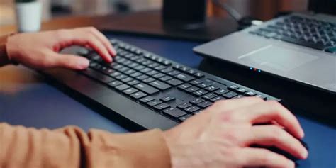 How To Screenshot On Logitech Keyboard Tech News Today