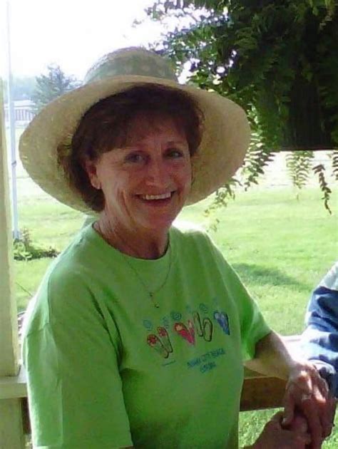 Vicki Hina Whiz Fox Marquee Broadcasting