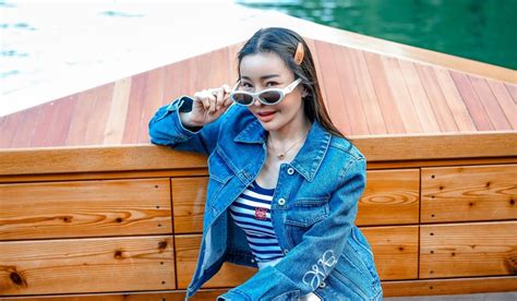 รวมรูปภาพของ ประวัติ บอสปัน ปัญจรัศม์ กนกรักษ์ธนพร นักธุรกิจสาว ผู้ถือหุ้น ดิ ไอคอน กรุ๊ป