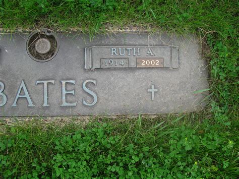 Ruth Anna Braatz Bates 1914 2002 Mémorial Find A Grave