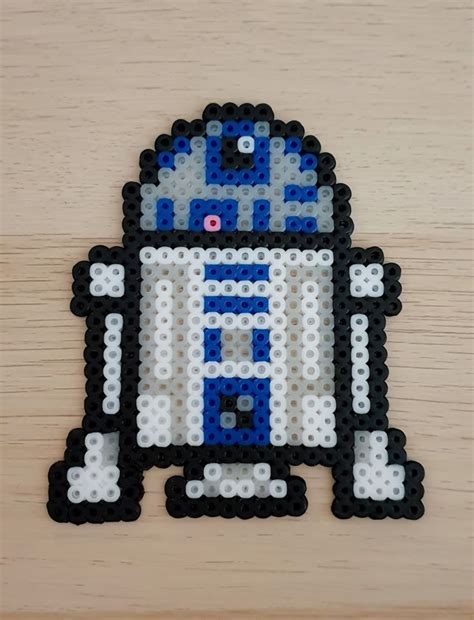 R2d2 From Star Wars Patrones De Perler Plantillas Hama Beads