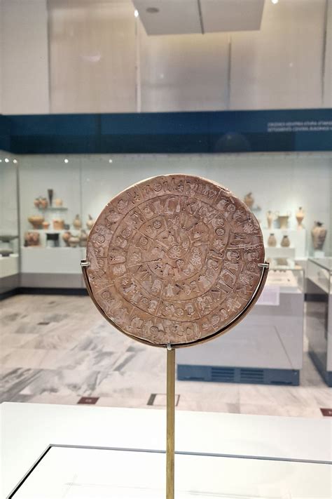 Visiting The Heraklion Archaeological Museum In Crete