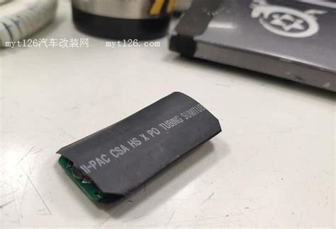 自己动手沃尔沃防水钥匙更换电池 Myt126汽车改装网