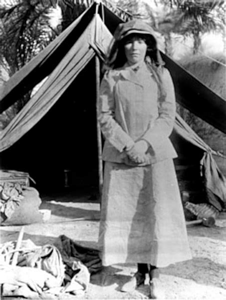 Female Explorers 13 Most Famous Have Fun With History
