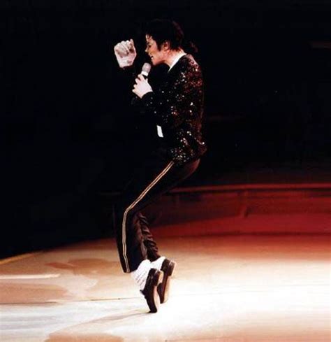 Michael Jackson Best Moonwalk