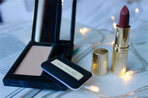 Joan Collins Compact Duo Lipstick And Powder Helena Mulhearn