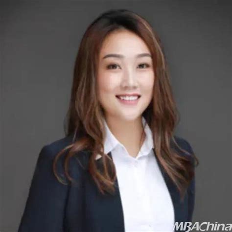 OUR STORIES 华南理工大学金融MBA 林姗姗生命的长度可以预见但宽度由自己决定 MBAChina网