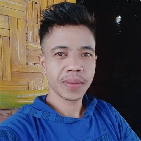 Stefanus Stefanus8495 • Threads Say More