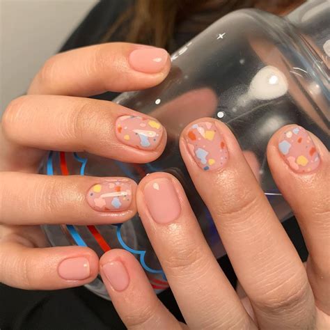 Маникюр в корейском стиле Маникюр Бежевые ногти Красивые ногти