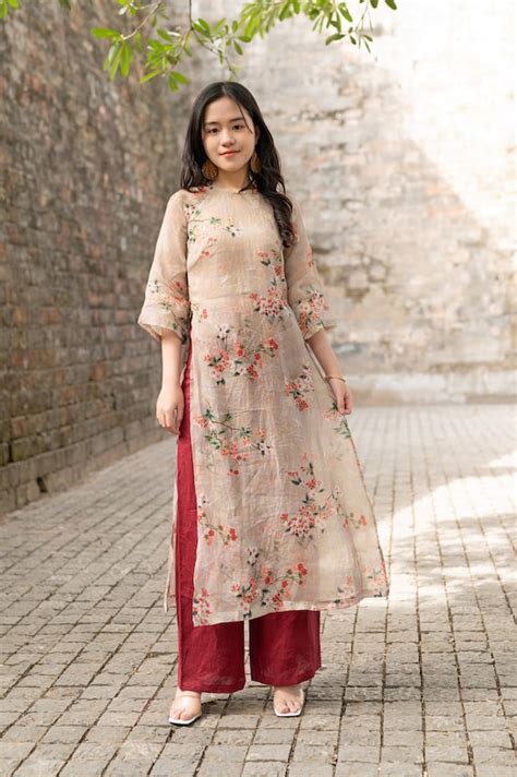 Modern Vietnamese Dress
