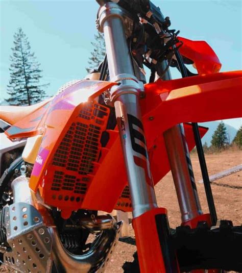 Ktm 2460 R1 Billet Rad Guard