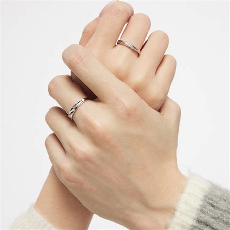 엠스타일 실버925 은 물결 커플링 선물포장 커플반지 오픈링 여자 남자 순은 학생 에이블리