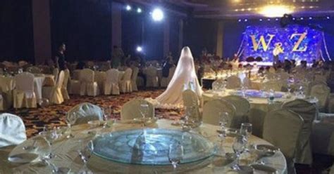 Сватбата на която никой не дойде трогна цял свят Снимки За Жената