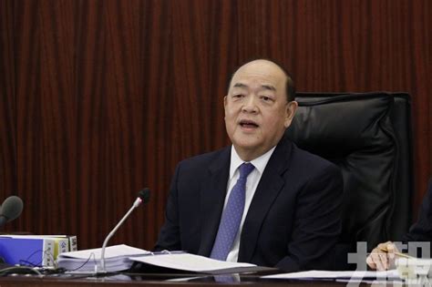 建太多公屋可致私樓樓價下跌 賀一誠：或令七成人負資產 澳門力報官網