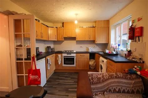 Roe Drive Nr5 8bt Gon Urban