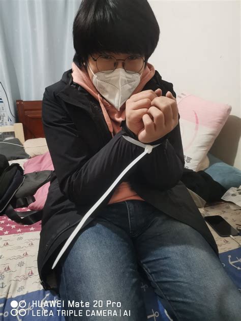 蓝粉白糖🏳️‍⚧️🏳️‍🌈 On Twitter 抓住一只小药娘。。
