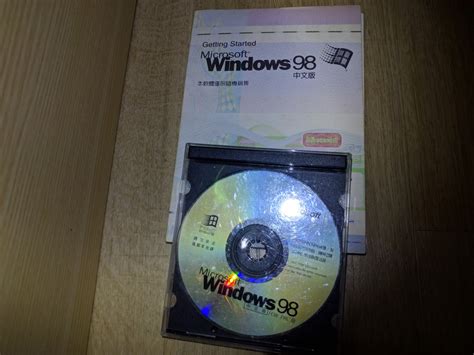 懷舊恩物 Windows 98 正版 License 連cd 電腦＆科技 電腦周邊及配件 其他 Carousell