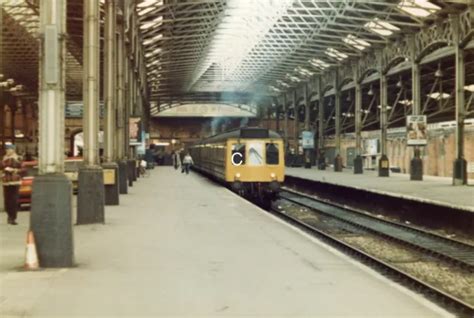 British Railway B R Photograph Class Dmu Class 115 At Marylebone 30 12 1982 Eur 3 17 Picclick Fr