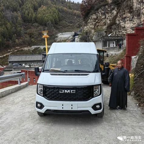 吸粉了江铃福顺轻客竟被五台山师傅现金截胡 第一商用车网 cvworld cn