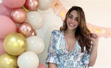 Ella Es Linda Yepes La Primera Presentadora Trans Del Canal Rcn Infobae