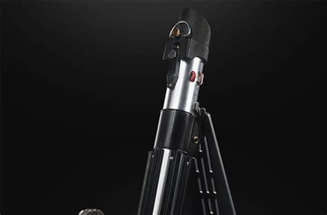 Hasbro Star Wars BLACK Series Force FX Lightsaber Darth Vader