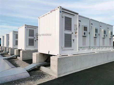 Проектиране и изграждане на ФЕЦ и батерии за съхранение на енергия Bess Строителни услуг