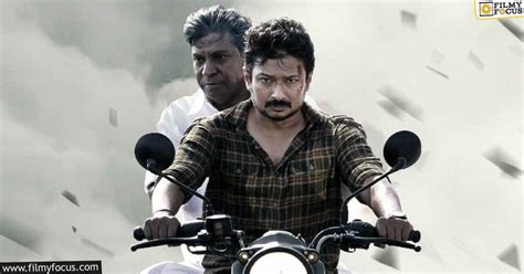 அடேங்கப்பா உதயநிதி வடிவேலு நடித்துள்ள மாமன்னன் முதல் நாள் வசூல்
