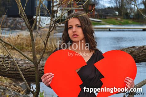 Julia Zu Nude Onlyfans Leaks Fappening Fappeningbook