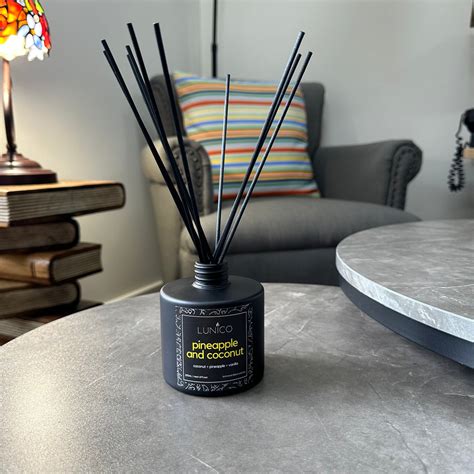 Pineapple And Coconut Reed Diffuser Lunico Candle Co