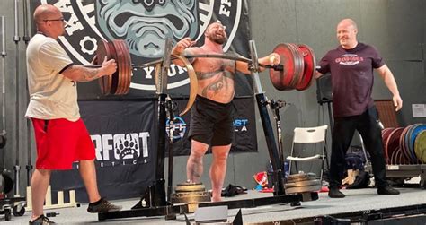 Watch Chris Duffin Squat A Record Breaking 1001 Pounds In Three Reps