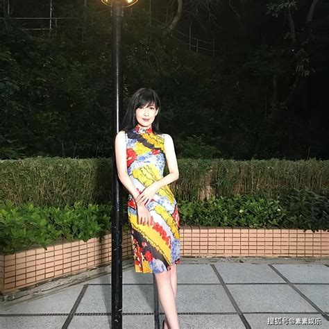 55岁周慧敏和倪震秀恩爱，意外曝光豪宅外景 ＊ 阿波罗新闻网