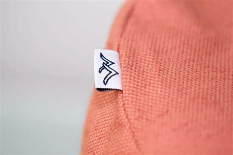 Подушка для йоги «Месяц S» — Терракота — Магазин Giving School