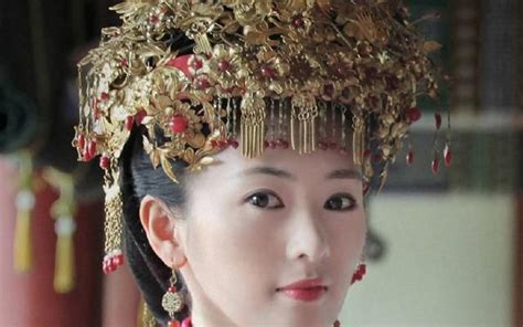 她是皇上身边的婢女，一生没有生下孩子，却让皇上对她宠爱一生皇上婢女皇帝新浪新闻