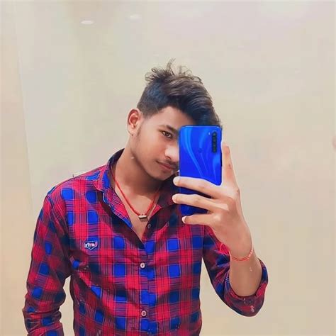 𝒦𝓊𝓃𝒶𝓁 𝓃𝒶𝑔 k u n a l n a g Threads Say more