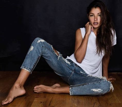 Clara Fernandez Feet