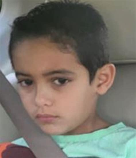 Niño Autista Hispano Secuestrado En Florida Por Padre Y Abuela En Medio