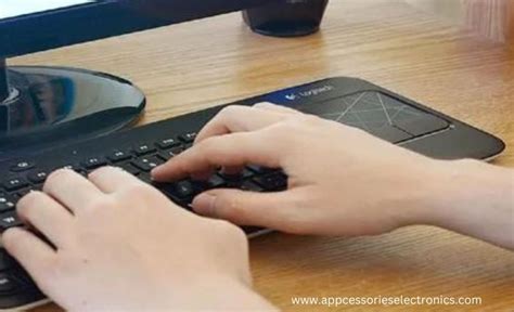 Logitech Wireless Keyboard Not Working But The Mouse Is What To Do Appcessories Electronics