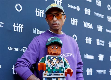 Pharrell Williams Hints At New Frank Ocean Music