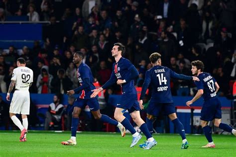 Psg Stunned At Home By Nice As Ligue 1 Unbeaten Run Comes To An End